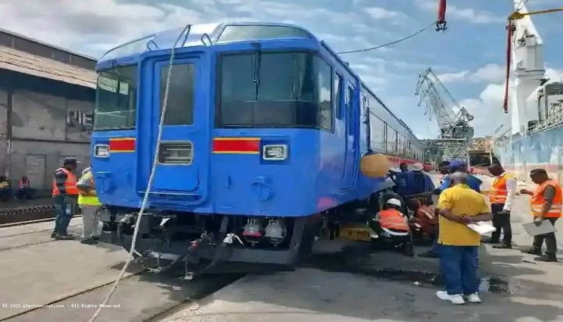 Des trains japonais destinés à la Sierra Leone finissent en RDC avec ...